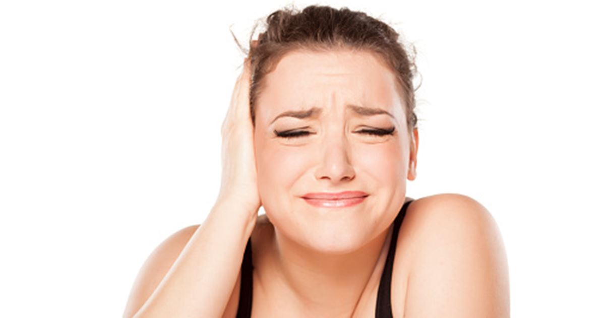 Common causes of sharp pain in ear and home remedies