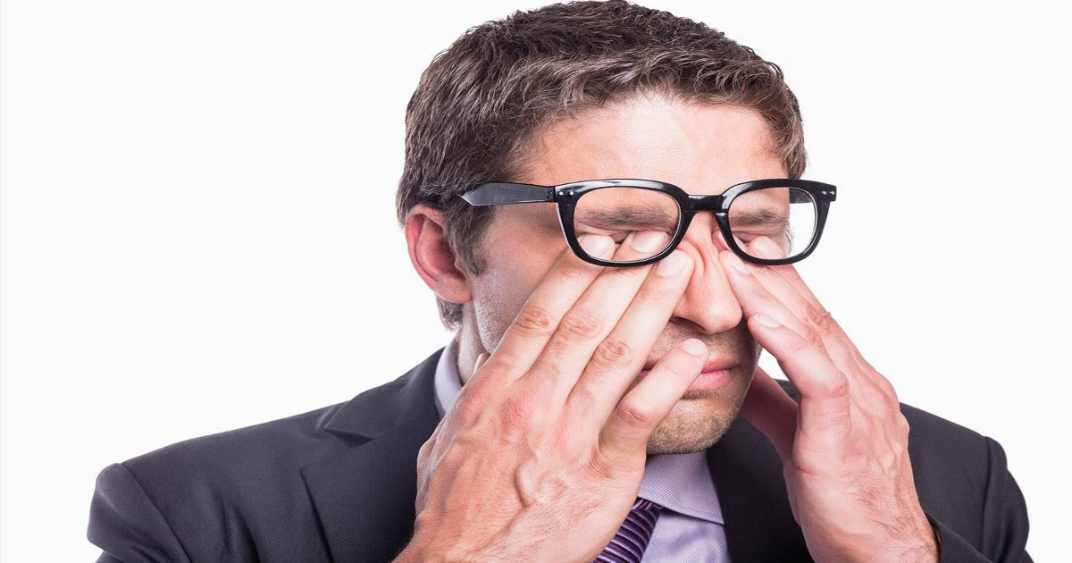 8 Worst Habits that are Hurting Your Eyes - Bel Marra Health