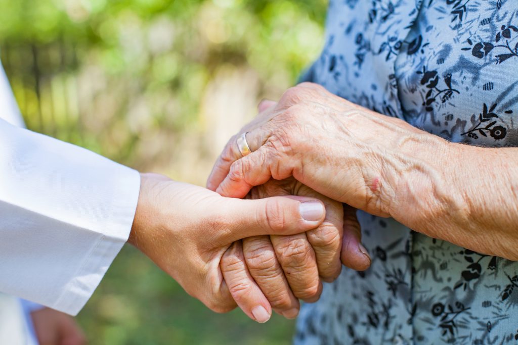 Asterixis: Types, causes, symptoms, risk factors, diagnosis, and treatment