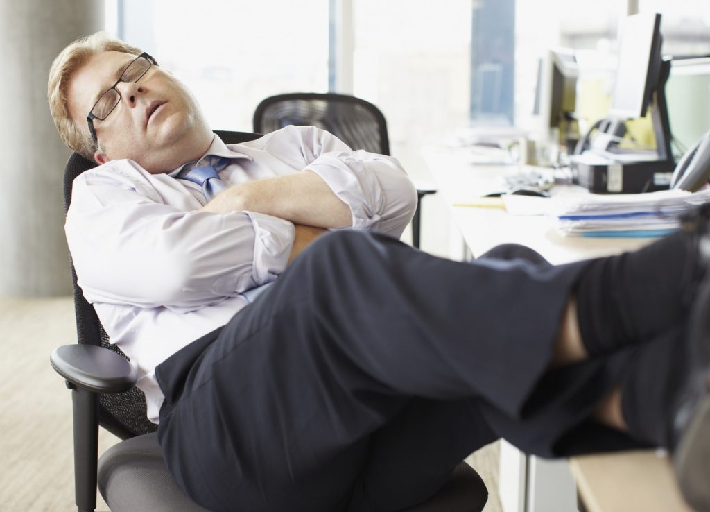 A Daytime Nap Once or Twice a Week Lowers Risk of Heart Attack and Stroke